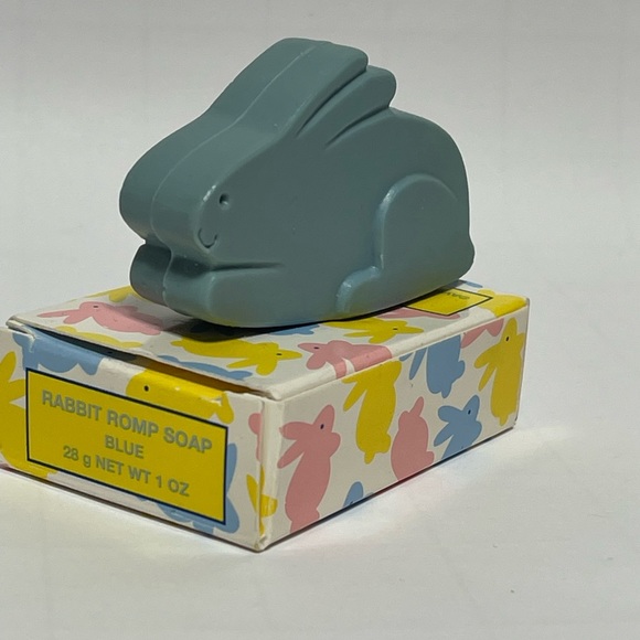 Avon | Bath | Vintage Avon Rabbit Romp Soap Bunny Nos Bar Decorative ...